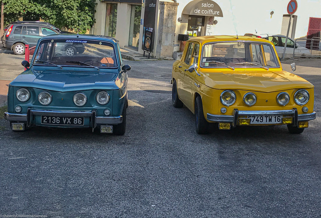 Complementary Cars | theonlyD800inthehameau